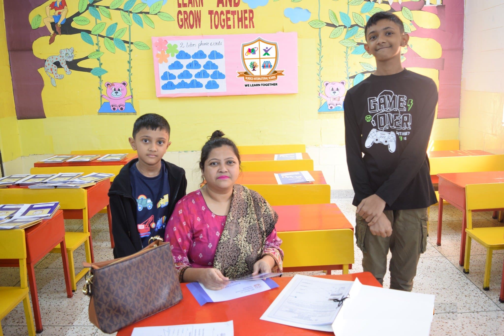 HURDCO International School